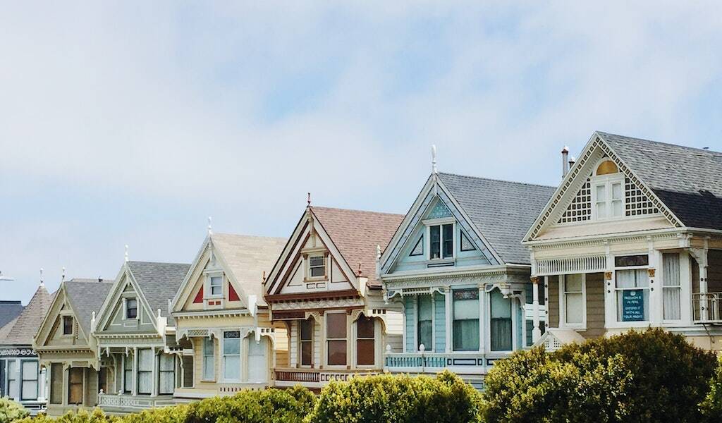 How Does Family Size Impact the Home-Buying Process? - VastInfoHub
